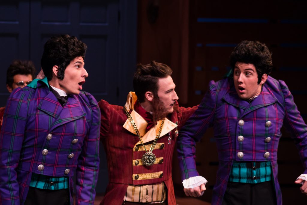 A bear rug, a moonwalk, and a set of country squires: "The Government ...