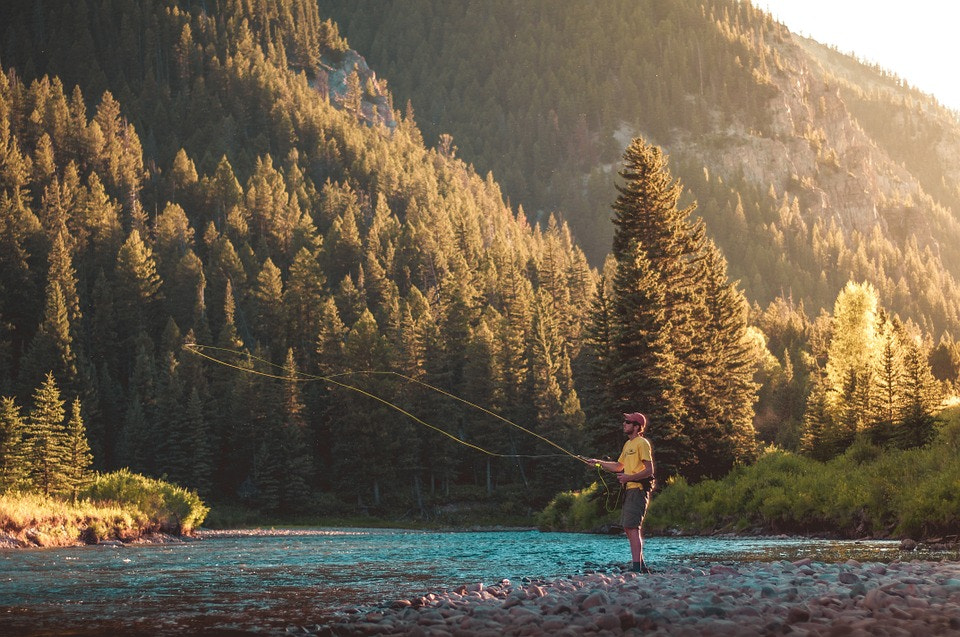 CMC’s fly fishing class has hooked students for decades - The Student Life