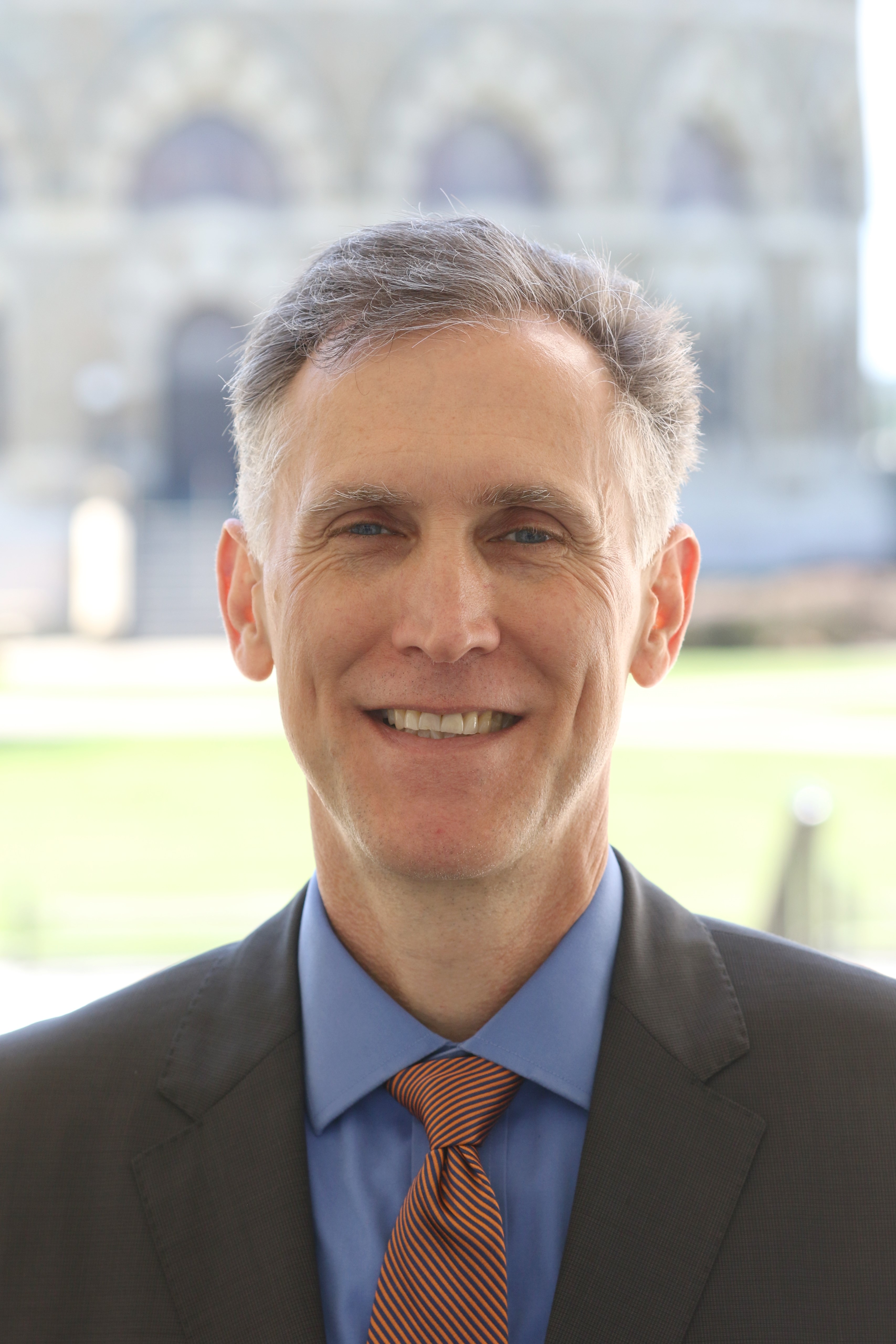 Pitzer announces Strom Thacker PO ’88 as seventh president - The ...