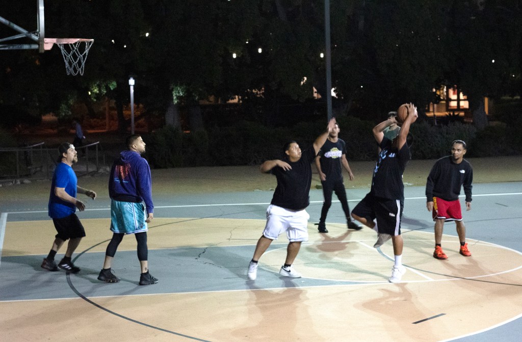 Pitzer pick-up is a slam dunk for community engagement - The Student Life