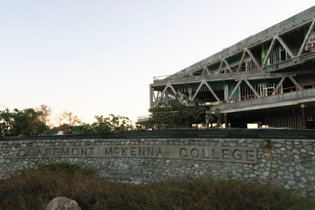 CMC cuts science majors, replaces with 'Integrated Sciences' program ...