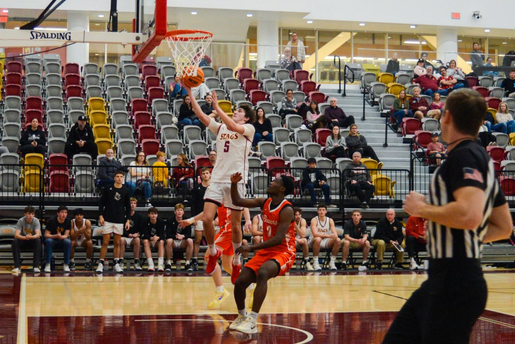 Stags stomp Beavers in dominant 29-point win with playoff hopes looming ...