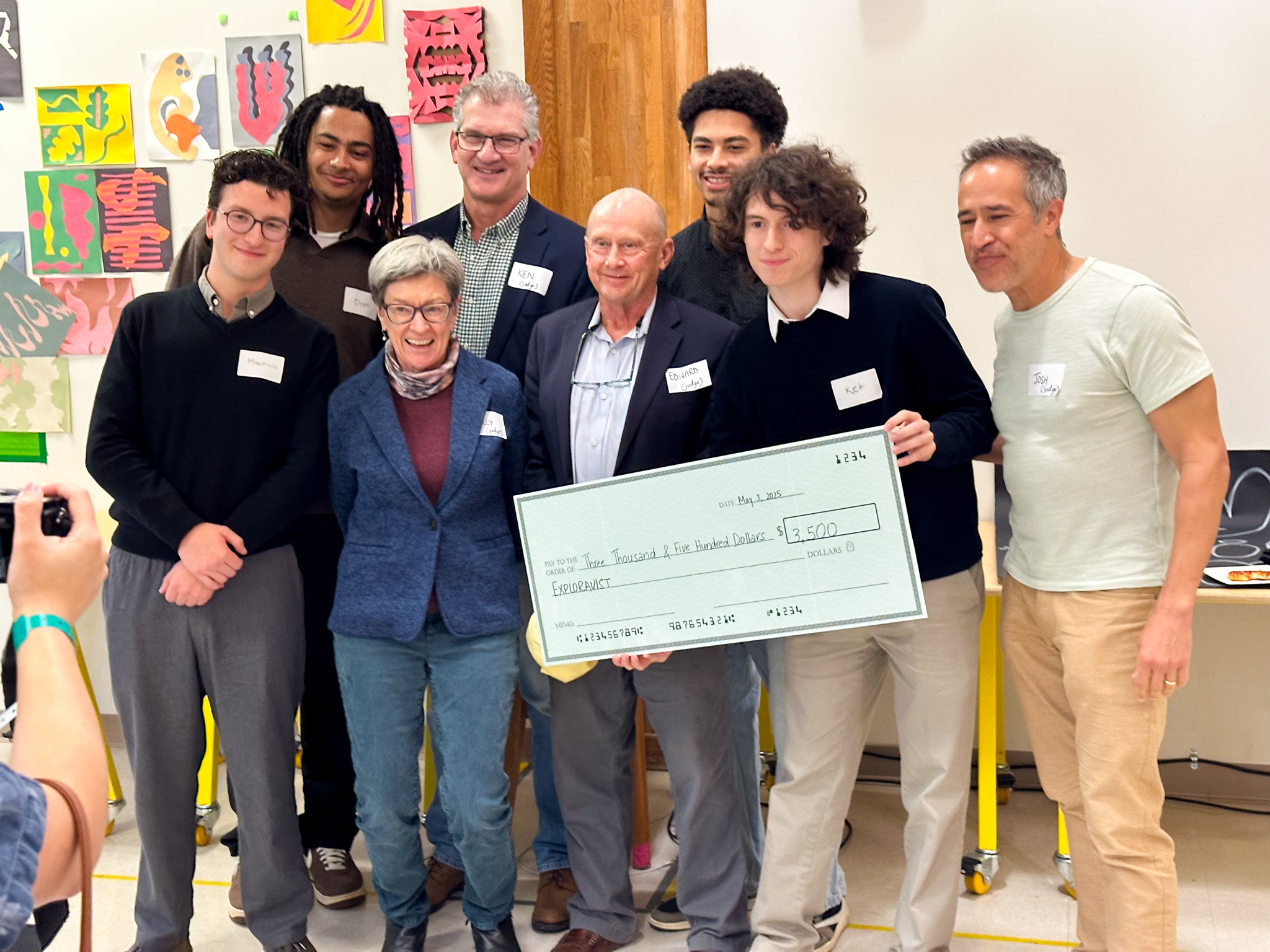 Mudd startup ExploraVist keeps accessibility affordable with new wearable tech - The Student Life